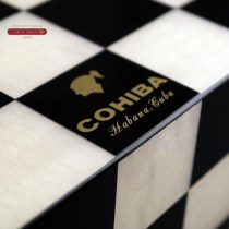 Humidore / Jars: Cohiba SCHACH Humidor Limited Edición 2020